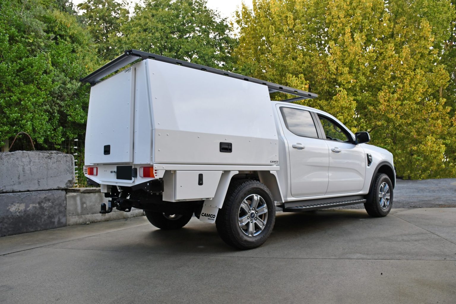 UTE Double Cab Integrated Service Body | Camco Industries