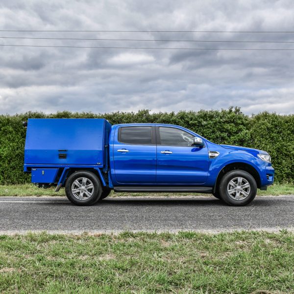 Double Cab Integrated Service Body - Camco Industries