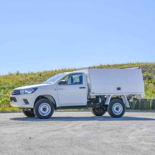 Single Cab Integrated Service Body - Camco Industries